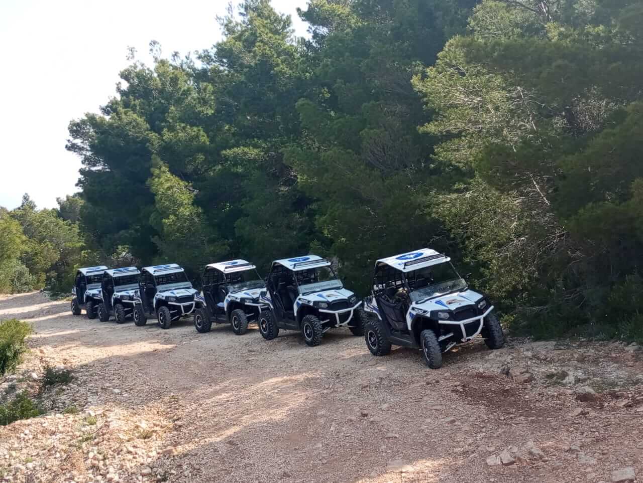 Self-driving off-road tour (powered by POLARIS RZR)